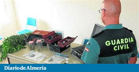 Detienen en Huércal Overa a seis presuntos responsables de un punto de