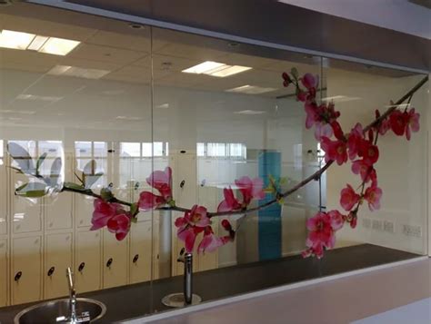 Digital Glass At Best Price In New Delhi By Creative Art Id 6744489088