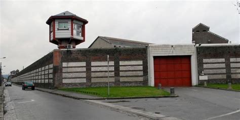 Deux surveillants agressés par des détenus à Rouen