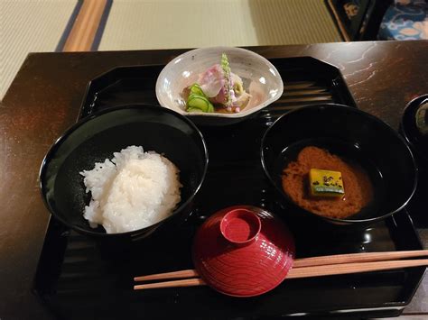10月は名残の月 ももちゃんのブログ