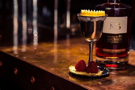 Demon Wise Partners A Bar In London Greater London Thrillist