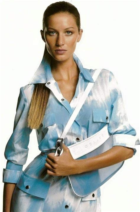 Pin By Andrea 🐾🐾🐾 On Gisele Bündchen Fashion Gisele Bündchen Gisele