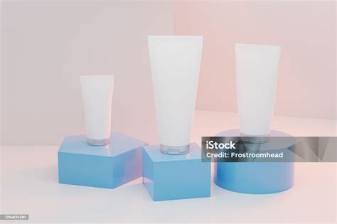 화장품 용 로션 튜브 병의 모형 세트 또는 블루 연단에 광고 3d 일러스트 렌더링 0명에 대한 스톡 사진 및 기타 이미지 0명 3차원 형태 강단 Istock