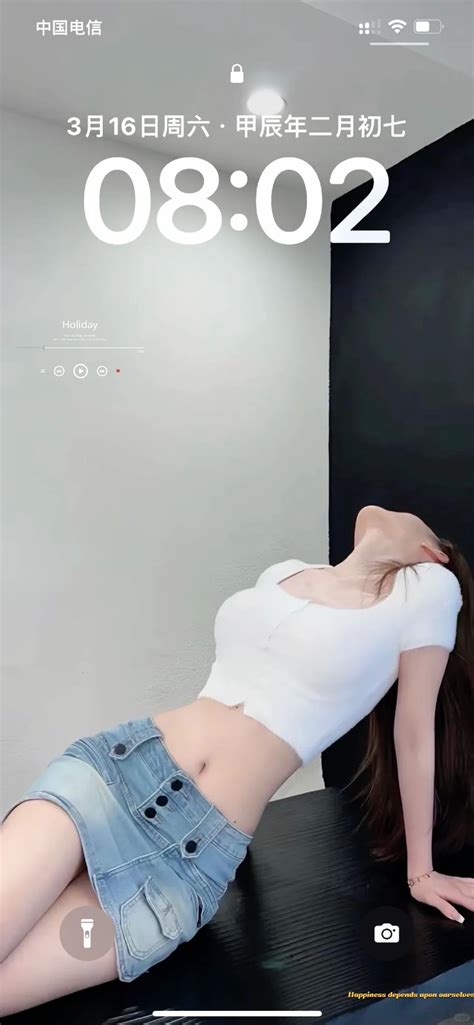 我看是谁还没换上这么好看的壁纸