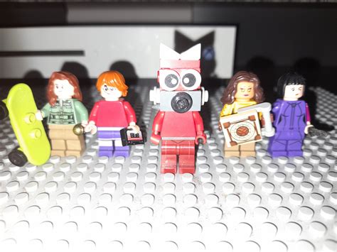My Custom Lego Turning Red Minifigures By Meilinleewinters On Deviantart