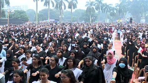 সমাবেশে শপথ নিলেন ছাত্রলীগের নেতাকর্মীরা