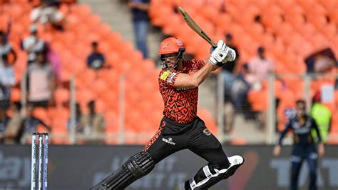 Gt Vs Srh Ipl 2024 Live Score Shahbaz Samad On Crease Srh At 1375