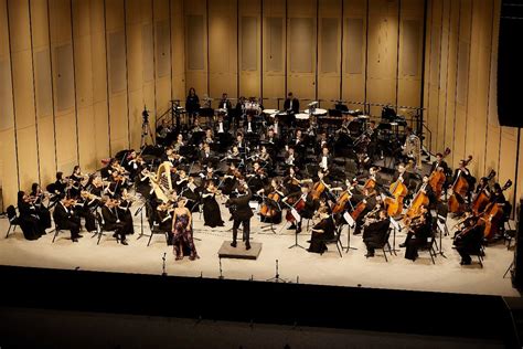Giọng ca baritone hàng đầu thế giới Vladislav Sulimsky sẽ góp mặt tại hòa nhạc mùa xuân Spring