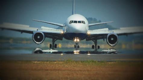 Faa Sends Dozens Of Unruly Passenger Cases To Fbi Good Morning America