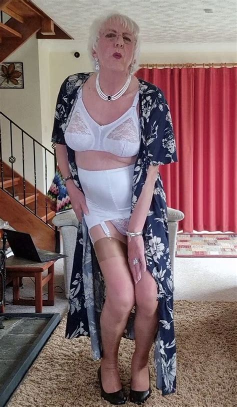 Colette Girdled 32 Nude Pics Xhamster