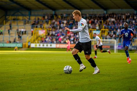 Match Report Fc Halifax Town 3 0 County Stockport County