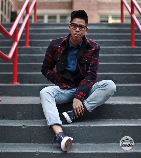 راهنمای خرید شلوار جین رنگی چی بپوشم