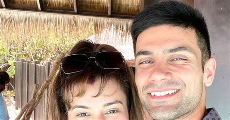 यूपीएससी पास करने के 11 साल बाद छोड़ी नौकरी अब आईएएस एस्पिरेंट्स की कर रहे मेंटरशिप दो बार