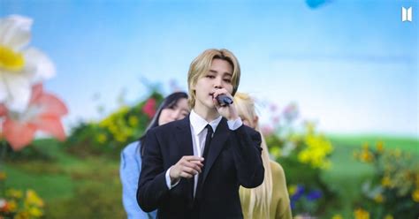 방탄소년단 지민 K팝의 새 역사를 쓰다