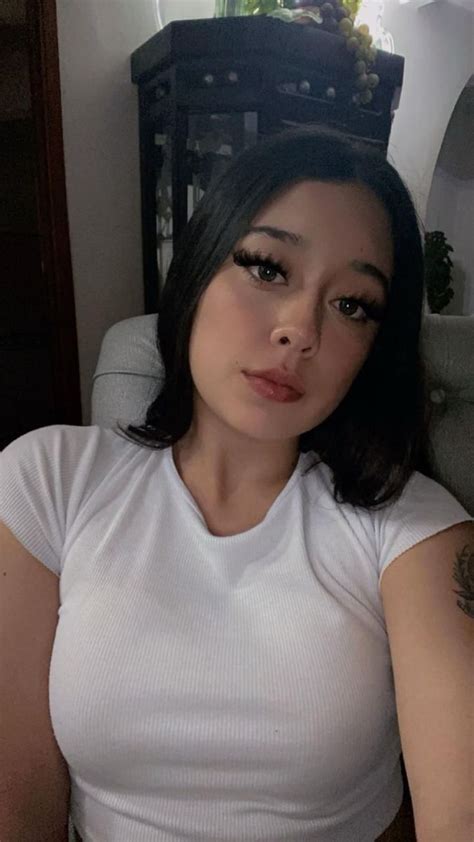 Chicasucia2 Skype Skyprivate Girl Profile And Live Cam Show Skyprivate