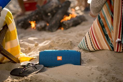 Mobile-review.com Обзор аудиосистемы JBL Xtreme