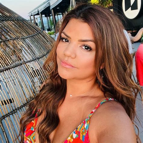 Isabelle Mees Isabellemees Threads Say More