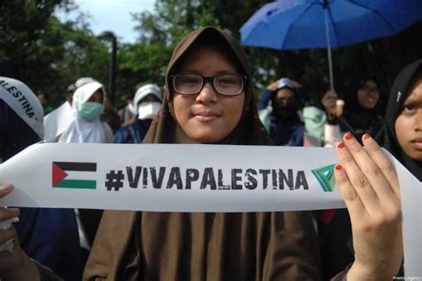 Thousands Of Indonesians Again Protest Trumps Jerusalem Move Middle