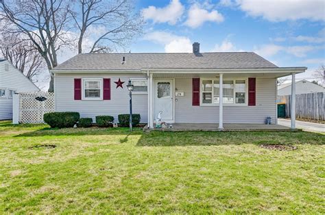 371 Middle Dr West Jefferson Oh 43162 See Est Value Schools And More