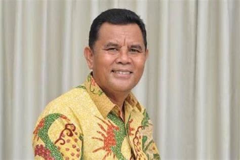 Profil Bupati Sumbawa Terpilih Syarafuddin Jarot Dari Pengusaha Ke Pentas Politik