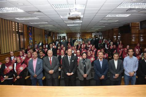 جامعة القاهرة تنظم ندوة لطلابها حول الانتماء والتحديات التي تواجه