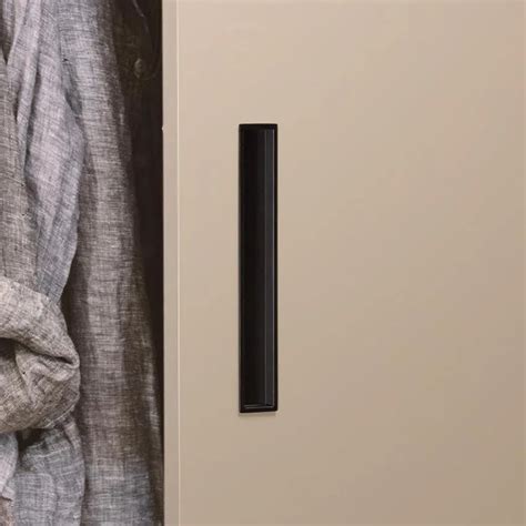 Cubic Recessed Handle