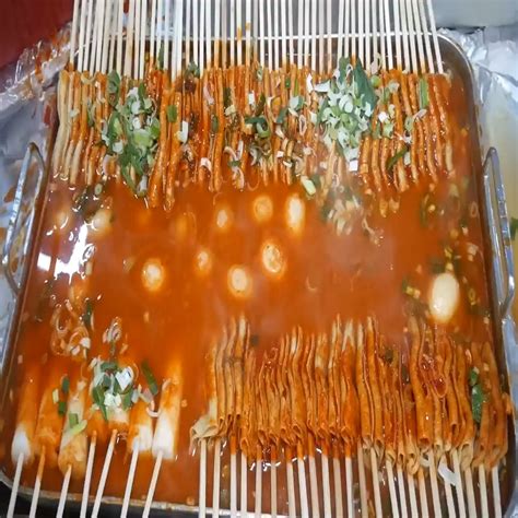 이만큼 먹어도 2등이라구요 제천 빨간어묵 먹방 이만큼 먹어도 2등이라구요 제천 빨간어묵 먹방 By Trends