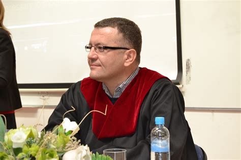 Реакција на Ратко Дуев декан на Филозофски Да се тврди дека во Македонија нема стручен кадар