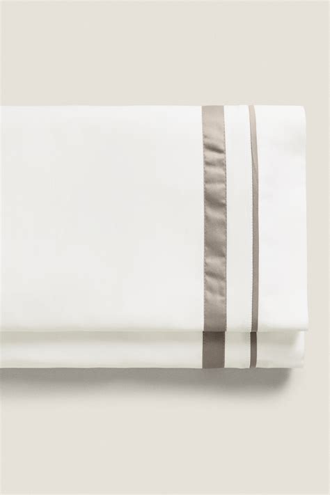 Zara Flat Sheet With Border Mall Of America®