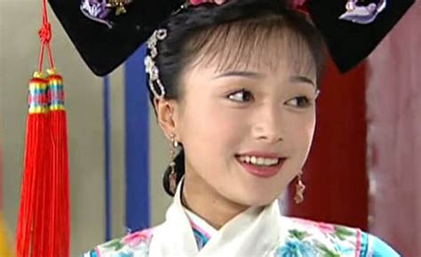 秦岚在还珠格格演什么 她扮演的知画可恨也可怜秀目网