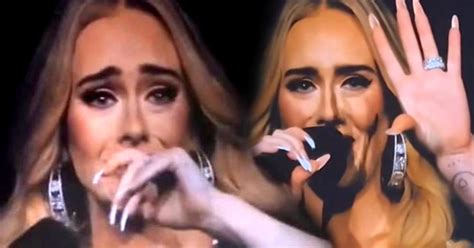 Adele Gets Emotional After Spotting A Man Holding A Picture Of His Late