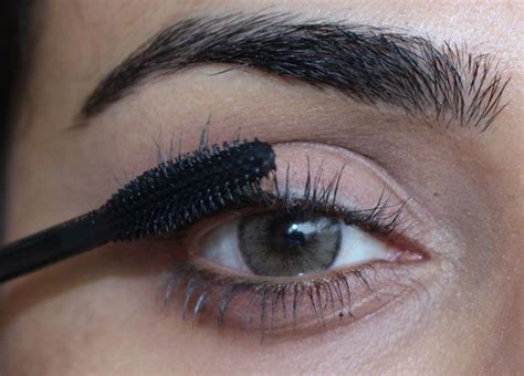 Makeup Tips How To Apply Makeup Beauty Hacks Beauty Secrets