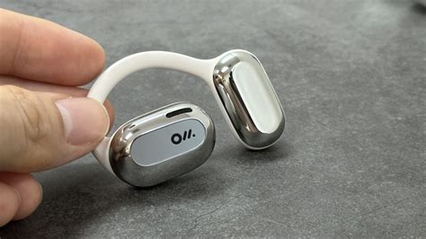 Oladance 開放式耳機：戴整天都還是很舒適，而且音質自然，又能同時聆聽外界聲音 蘋果仁 果仁 Iphoneios好物推薦科技媒體