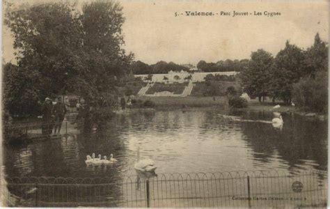 Colombes Pavillon de chasse à Colombes Cartorum