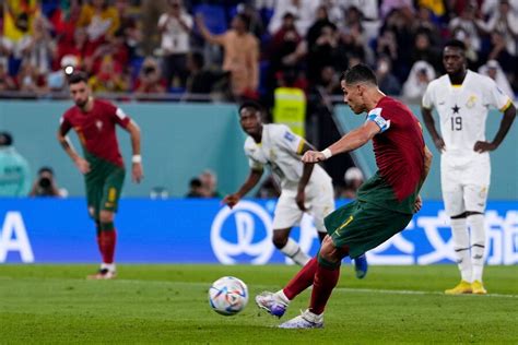 Video Cristiano Ronaldo Anota Ante Ghana Y Es El Primer Futbolista Que Convierte En Cinco
