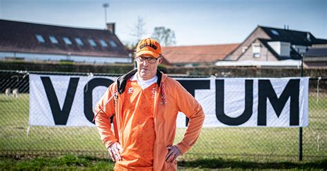 Arold Is De Man Achter Het Bekendste Oranje Spandoek Van Nederland Dit Is Zijn Selectie