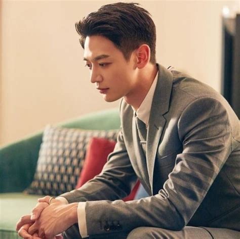 Shinees Minho Accepted To Marine Corps Reveals Enlistment Date Artofit