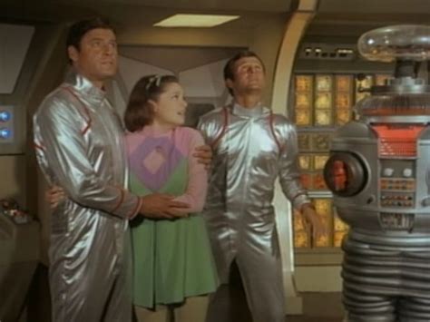 Lost In Space Season 3 Episode 10 The Space Creature Lost In Space