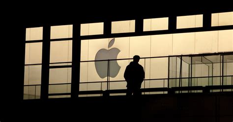 IOS 14s Best Privacy Feature Catching Data Grabbing Apps WIRED