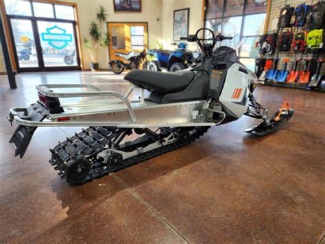 2024 Polaris® 550 Voyageur 155 Russell Motorsports