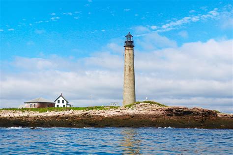 Maines Bold Coast Lighthouse Trails You Never Knew About Touristsecrets