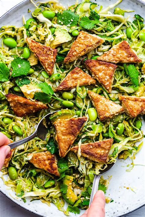 21 High Protein Salad Bowls That Are Perfect For Meal Prep And Clean Eating