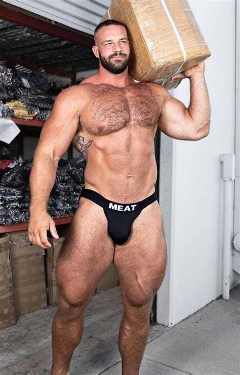 Hairy Muscular Men