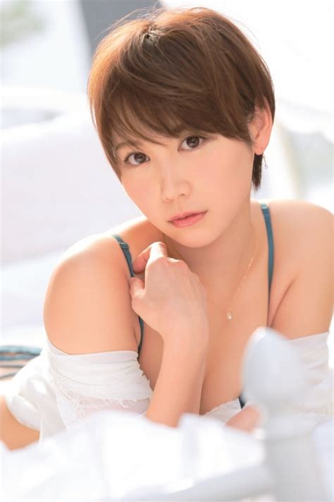 伝説のショートカット美少女、音市美音がav復活！ 明里つむぎ、1周年ファン感謝祭！ 桃乃木かなの卑猥なパパ活情事…！ 柚月ひまわり真正中出し