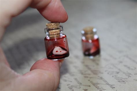 Tooth Specimen In Blood Vial Prop