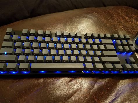 Found this sub. Got hooked. Varmilo VB87M for the home media center ...