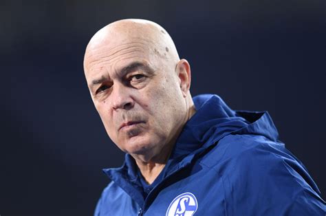 Chaos Auf Schalke Spieler Forderten Ablösung Des Trainers Klub