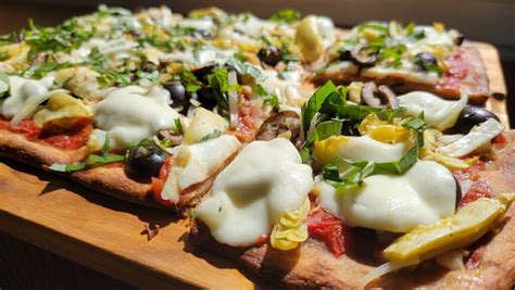 Spelt Thin Crust Pan Pizza Breadtopia