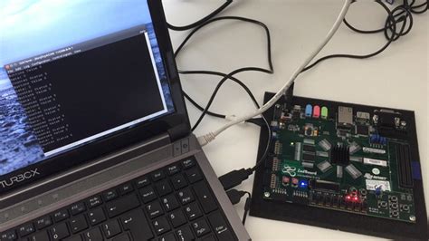 je vais créer un code vhdl pour votre carte fpga par ahmed hisoka