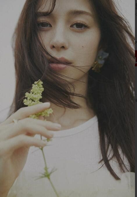 代訂9784344044012 中条あやみ 中條彩未1st寫真集 「明日へのことば」 露天市集 全台最大的網路購物市集